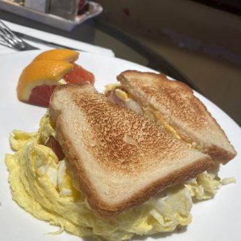 VANTA CAFE - 582 Photos & 590 Reviews - 291 Hookahi St, Wailuku, Hawaii ...