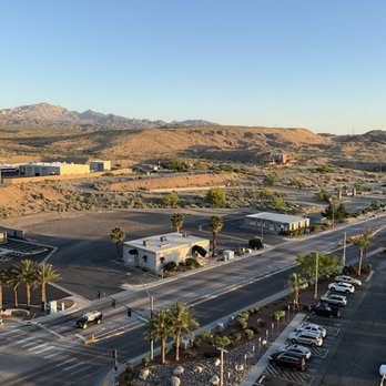 DON LAUGHLIN’S RIVERSIDE RESORT HOTEL & CASINO - Updated July 2024 ...