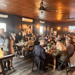 CRISP ROCHESTER - Updated December 2025 - 424 Photos & 234 Reviews ...