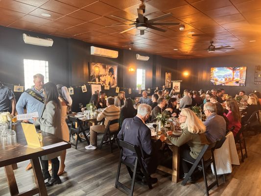 CRISP ROCHESTER - Updated July 2025 - 375 Photos & 210 Reviews - 819 S ...