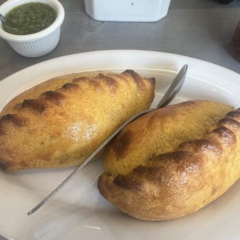 PAO’S PASTRIES & CAFE - Updated August 2024 - 184 Photos & 101 Reviews ...