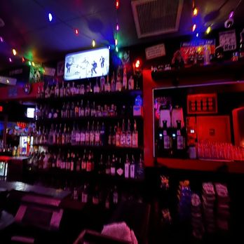 DICK’S ON ARENAS - Updated June 2024 - 29 Photos & 61 Reviews - 301 E ...