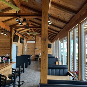 BARNHILL’S CAFE BAR AND GRILL - Updated December 2025 - 71 Photos & 57 ...