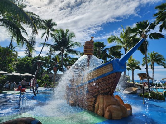 HALE KOA POOL - Updated December 2025 - 27 Photos & 15 Reviews - 2055 ...