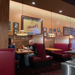 NEWT’S NORTH - Updated January 2025 - 116 Photos & 187 Reviews - 5231 E ...