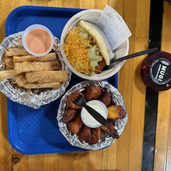 AREPAS HOUSE - Updated June 2024 - 155 Photos & 130 Reviews - 5505 West ...