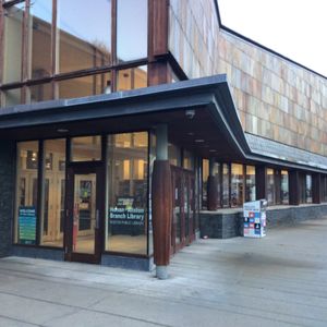 ROBBINS LIBRARY - Updated April 2025 - 14 Photos & 47 Reviews - 700 ...