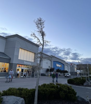 WALMART SUPERCENTER - Updated October 2025 - 117 Photos & 205 Reviews ...