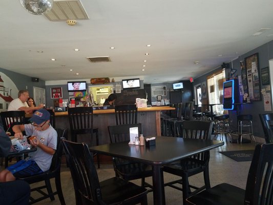 SCUTTLEBUTT RESTAURANT AND MARINA - 12 Photos & 12 Reviews - 12320 ...