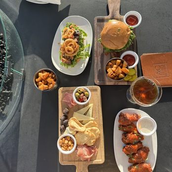 AC SKY BAR - Updated December 2024 - 465 Photos & 250 Reviews - 333 S ...