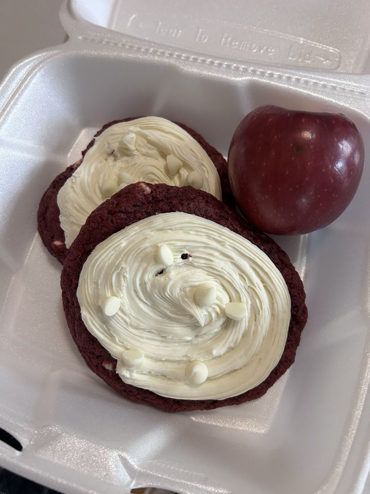 INDIANA DELI & CATERING - Updated June 2025 - 14 Photos & 37 Reviews ...