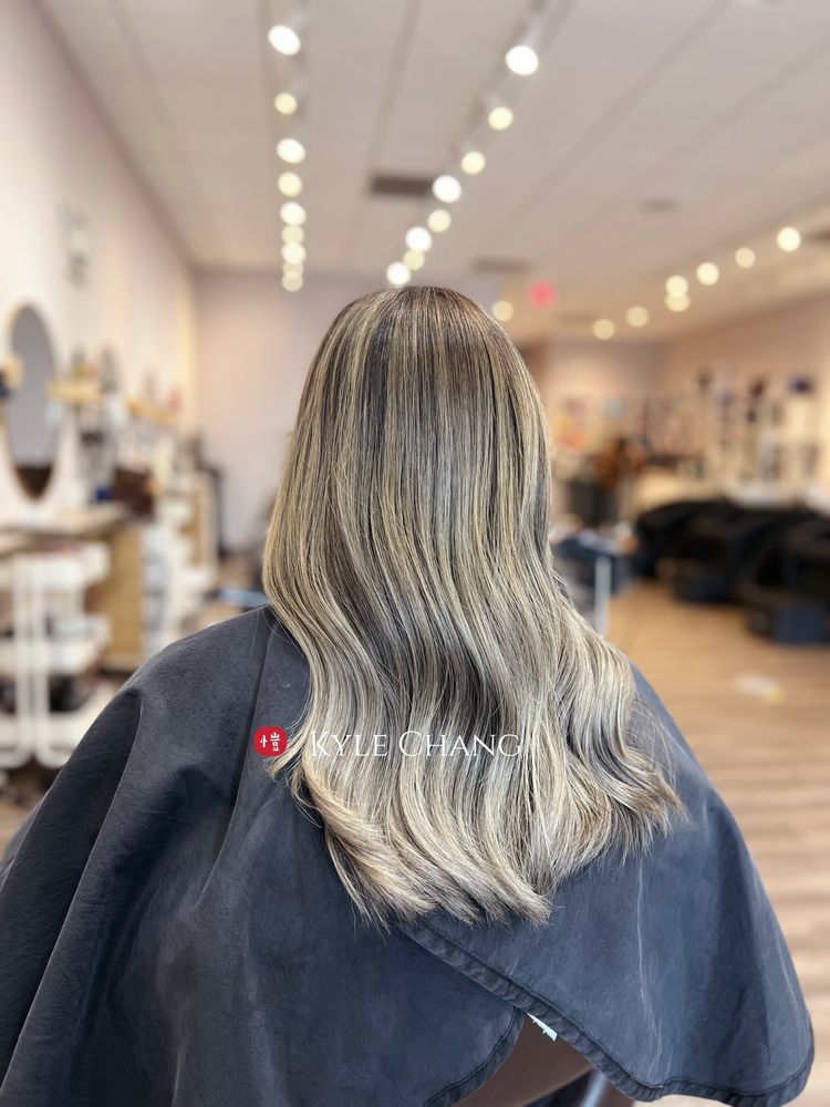 HAIRSEE - Updated October 2025 - 70 Photos & 11 Reviews - 554 Old Post ...