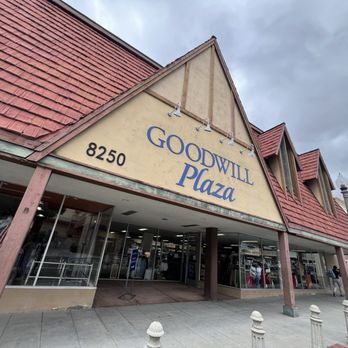 GOODWILL INDUSTRIES OF SAN DIEGO COUNTY - Updated May 2026 - 124 Photos ...