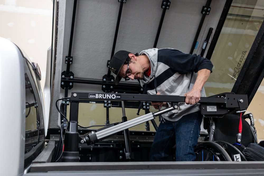 MOBILITYWORKS - Updated October 2025 - 14 Photos - 4750 S Santa Fe Cir ...