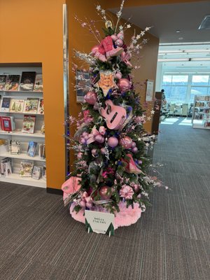 DOUGLAS COUNTY LIBRARIES - HIGHLANDS RANCH - Updated December 2025 - 21 ...