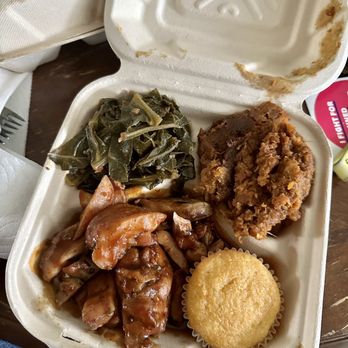 LIL RED’S TAKEOUT AND CATERING - Updated October 2025 - 260 Photos ...