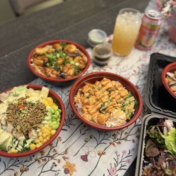 SPIN POKE & GRILL - Updated December 2025 - 362 Photos & 362 Reviews ...