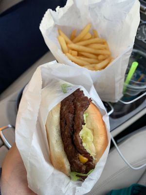 DAMBURGER - 62 Photos & 150 Reviews - 1320 Placer St, Redding ...