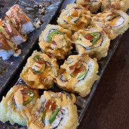 GO FISH MODERN JAPANESE KITCHEN - Updated July 2024 - 273 Photos & 288 ...