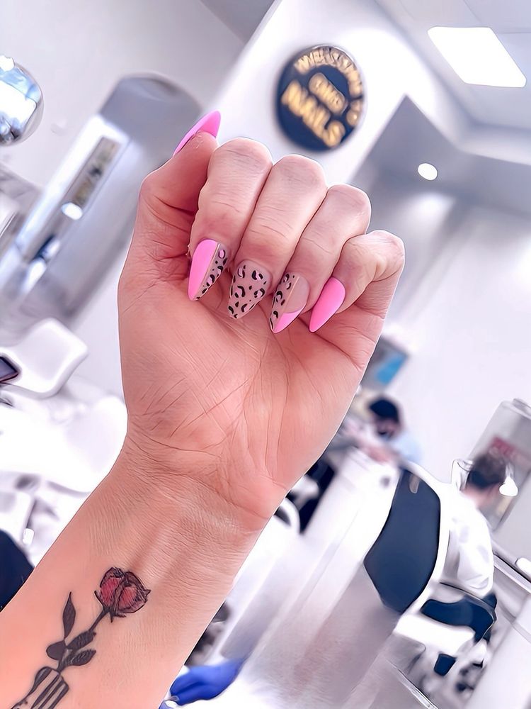 OMG NAILS - Updated September 2025 - 30 Photos & 15 Reviews - 356 N ...