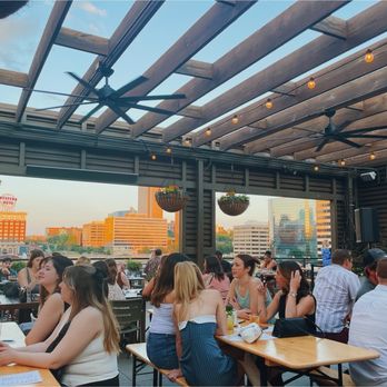 PERCHERON ROOFTOP BAR - Updated May 2025 - 162 Photos & 110 Reviews ...