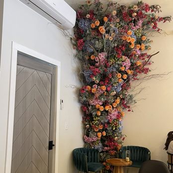 PERLA COFFEE CO & EATERY - Updated December 2025 - 161 Photos & 54 ...