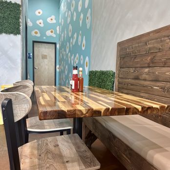 EGGIES - Updated June 2025 - 54 Photos & 11 Reviews - 5395 Robinhood ...