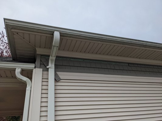 ABBY WINDOWS & EXTERIORS - Updated December 2025 - 17 Reviews - 407 ...