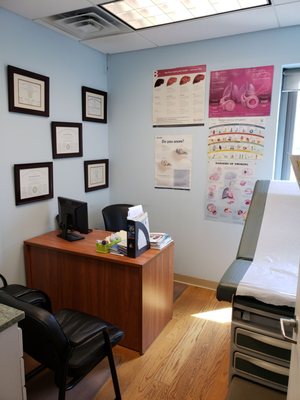 KENNETH KYAW-WIN SHA, MD - Updated December 2025 - 14 Reviews - 136-20 ...