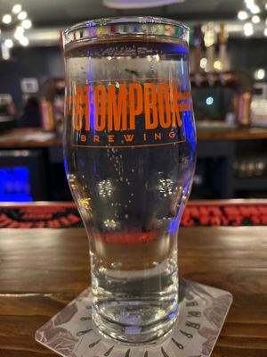 STOMPBOX BREWING - Updated January 2026 - 49 Photos & 36 Real Reviews - 210 E River Dr ...