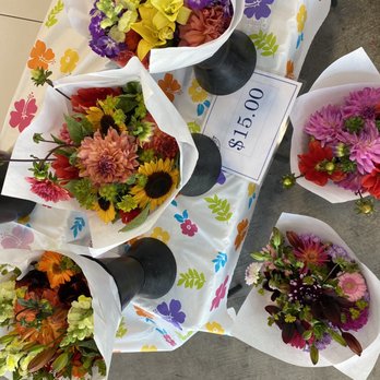 POINT RUSTON PUBLIC MARKET - Updated March 2025 - 80 Photos & 20 ...