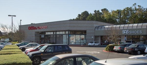 280 METRO CENTER - Updated November 2025 - 26 Photos - 43 Colma Blvd ...