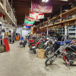 DESTINATION CYCLES - Updated January 2026 - 73 East Lake Crescent NE ...