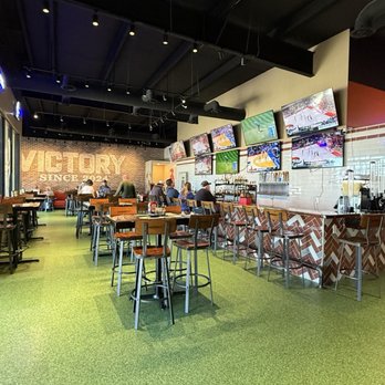 VICTORY BAR AND GRILL - Updated August 2025 - 35 Photos & 20 Reviews ...