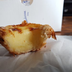 COMMISSO ITALIAN BAKERY - 26 Photos & 14 Reviews - 33 Eddystone Avenue ...