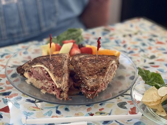 EAST SHORE CAFE - Updated January 2026 - 256 Photos & 214 Reviews ...