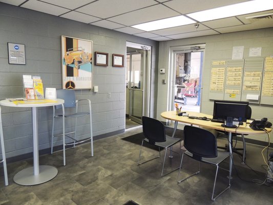 VIN DEVERS AUTOHAUS OF SYLVANIA MERCEDES-BENZ - Updated December 2025 ...