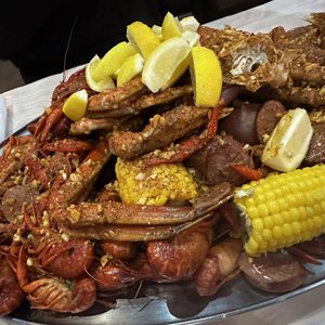 RED CRAB JUICY SEAFOOD - 155 Photos & 161 Reviews - 4080 Belt Line Rd ...