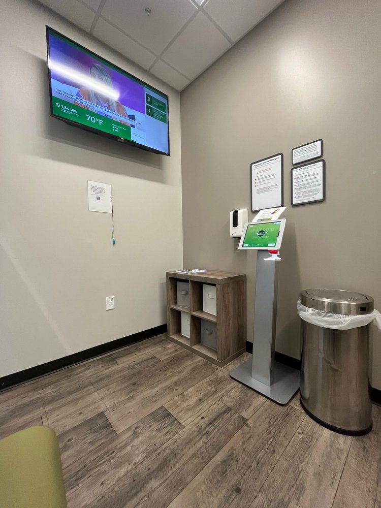 QUEST DIAGNOSTICS - Updated August 2025 - 23 Photos - 8000 Town Dr ...