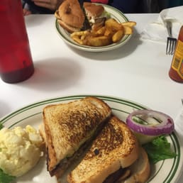 THE RED PLATE DINER - Updated October 2025 - 45 Photos & 72 Reviews ...