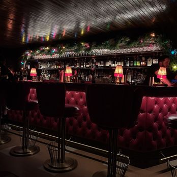 THE RED FOX - Updated December 2025 - 139 Photos & 85 Reviews - 326 ...