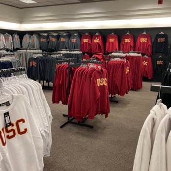 USC BOOKSTORES - Updated October 2025 - 160 Photos & 116 Reviews - 840 ...