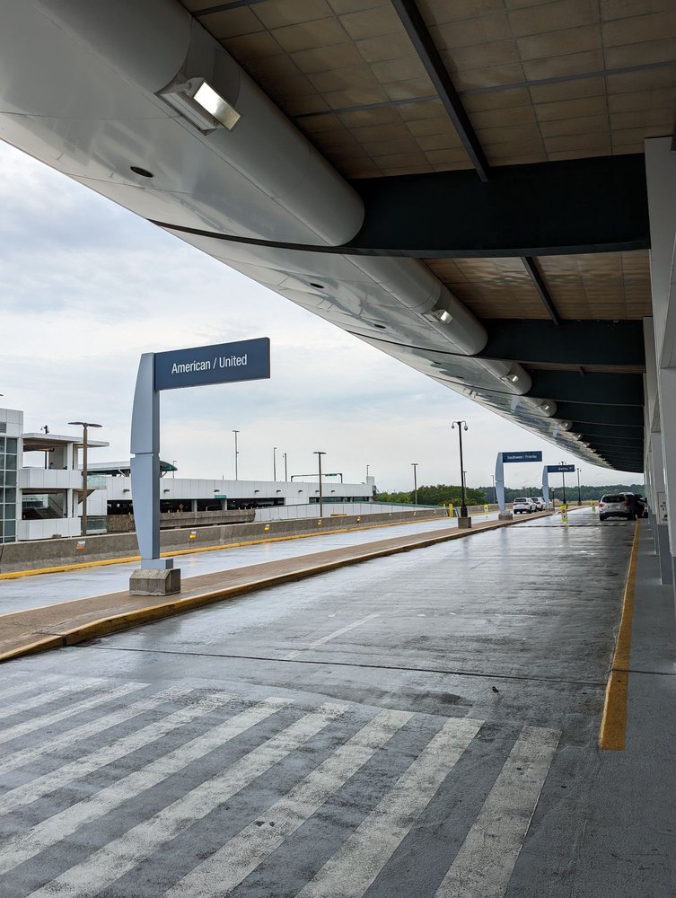 JACKSON-MEDGAR WILEY EVERS INTERNATIONAL AIRPORT - Updated December ...