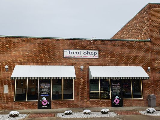 THE TREAT SHOP - Updated January 2025 - 145 Photos & Average of 4.5 ...