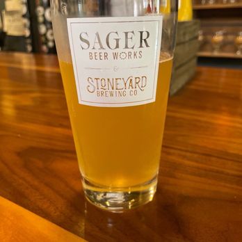 SAGER-STONEYARD PUB - Updated September 2025 - 164 Photos & 75 Reviews ...