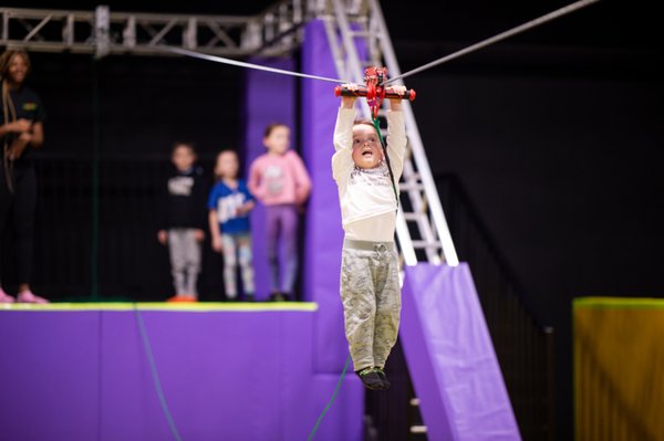 FUNZ TRAMPOLINE PARK - 84 Photos & 11 Reviews - 1245 Dixwell Ave ...