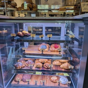 GODFREY’S BAKERY AND CAFE - Updated July 2025 - 647 Photos & 231 ...