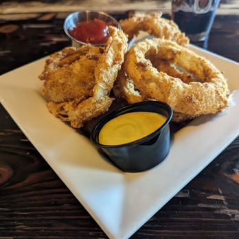 Frio Grill - Cheap - Southern - Updated June 2025 - 239 Photos - 359 ...