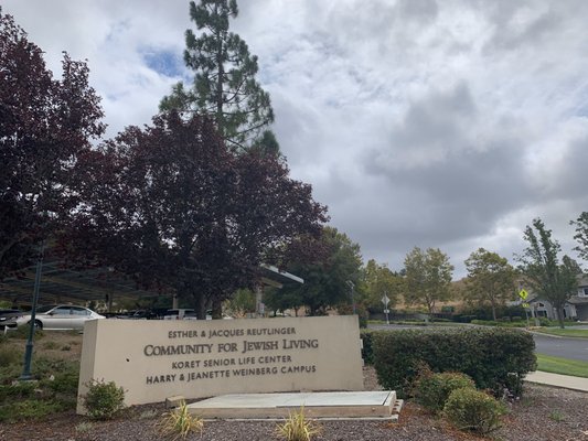 THE REUTLINGER - Updated December 2025 - 28 Photos & 48 Reviews - 4000 ...