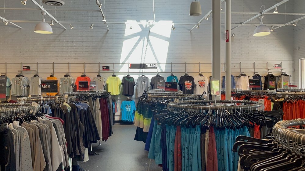 UNDER ARMOUR FACTORY HOUSE - Updated September 2025 - 18 Photos - 5225 ...